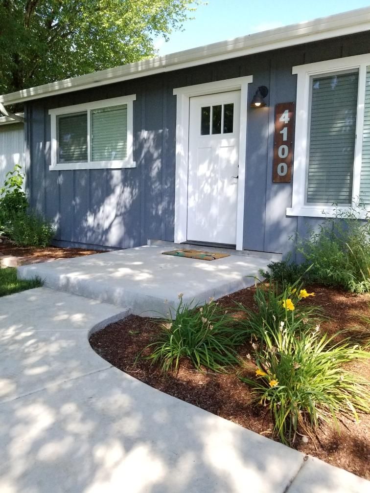 3 Bedroom Home | Furnished Finder