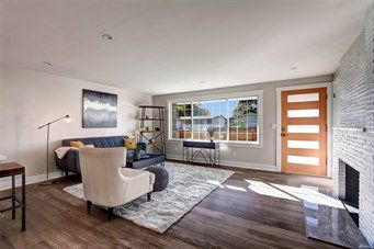 Private Master Bedroom Suite in Seattle | Furnished Finder