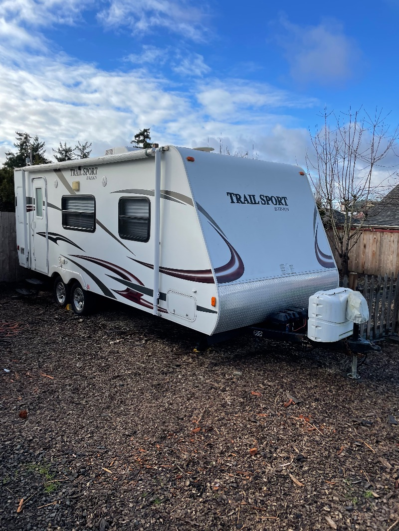 Fully Furnished 22 Foot Travel Trailer For Rent Furnished Finder fully-furnished-22-foot-travel-trailer-for-rent-furnished-finder