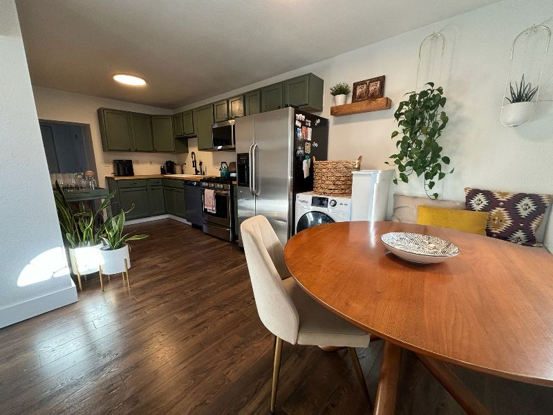 Cozy cottage in Baker neighborhood | Furnished Finder