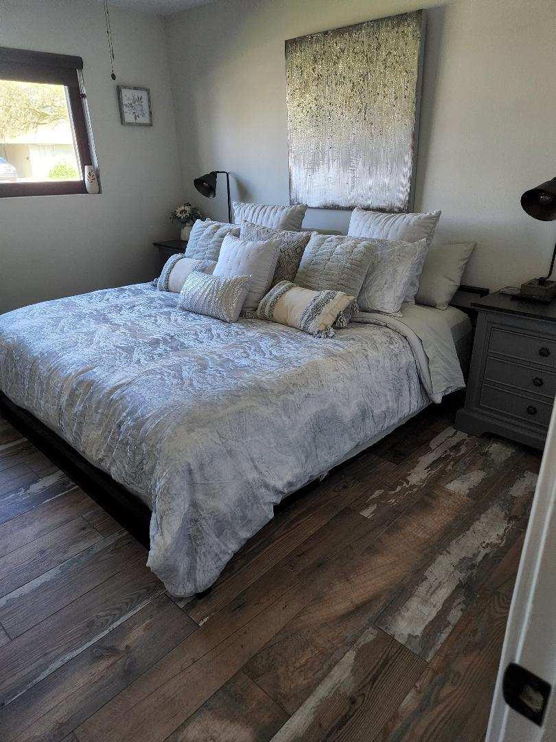 Beautiful fully furnish room for rent | Furnished Finder